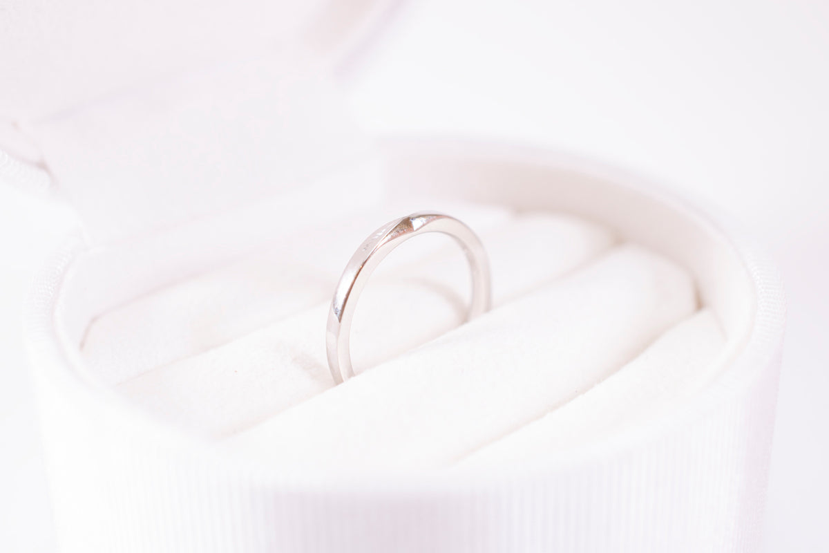 katamu KT-03 千幸(ちゆき) Pt950 (50401126) – 宝飾 時計 ブライダルのイシガミ